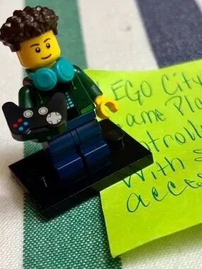Lego | Toys | Lego City Minifigure Video Game Player With Controller ...